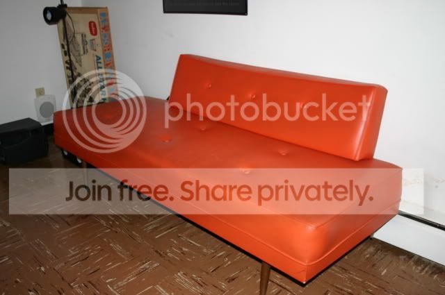 FARK.com: (7572135) 89 basement bars that would make it OK to be still ...