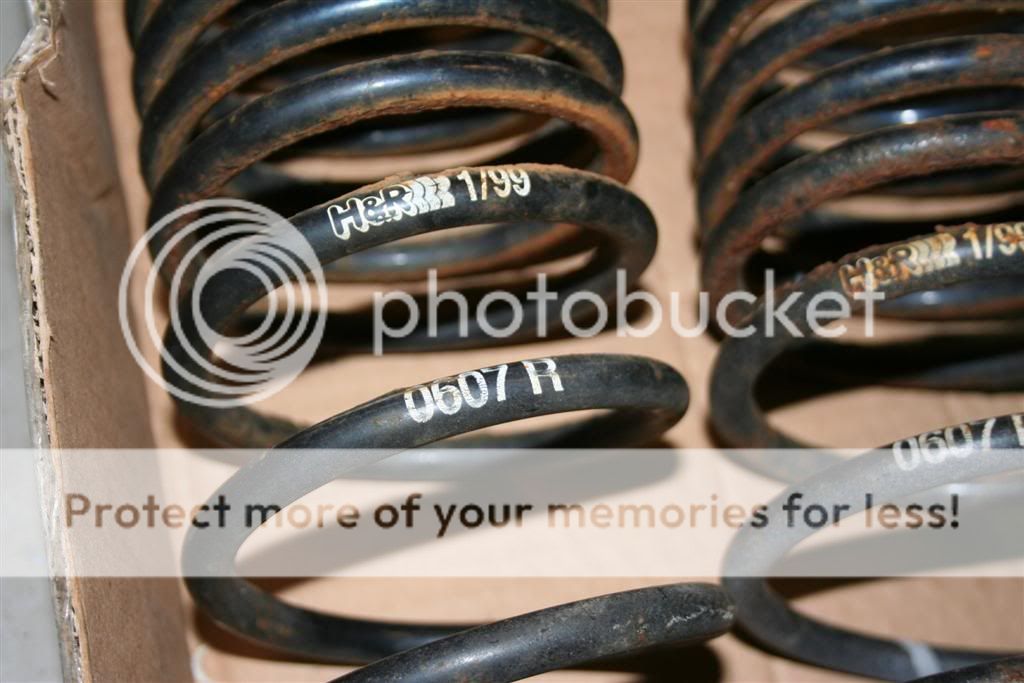 Lowering Rear G60 H&R Sport Springs | VW Vortex - Volkswagen Forum